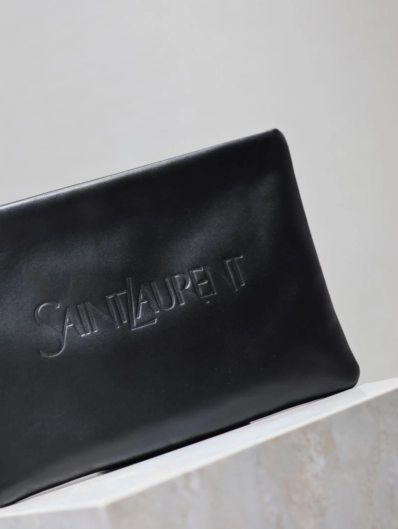 Low-cost YSL Clutch Bags