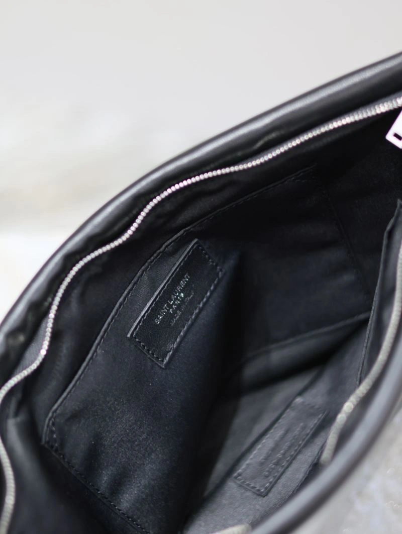Low-cost YSL Clutch Bags
