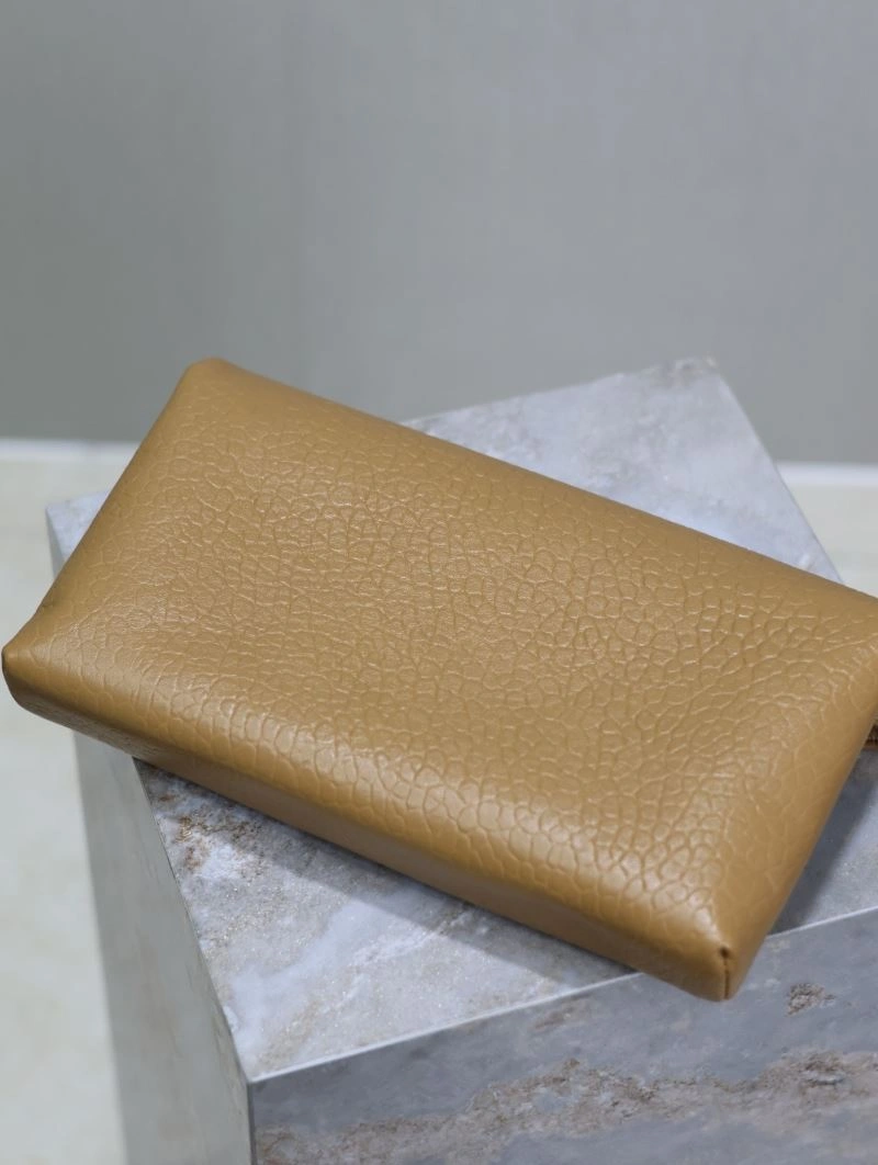 Accurate model YSL Clutch Bags