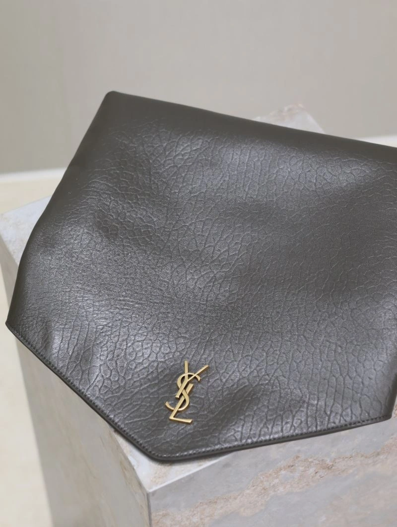 Top mirror YSL Clutch Bags