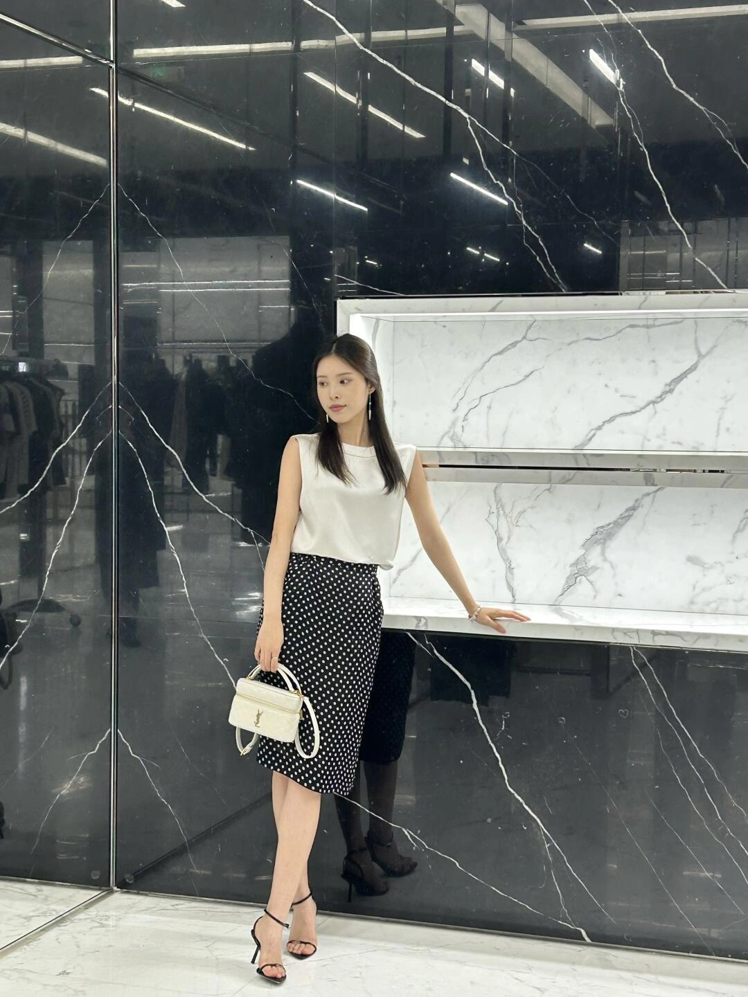 Top mirror YSL Cosmetic Bags