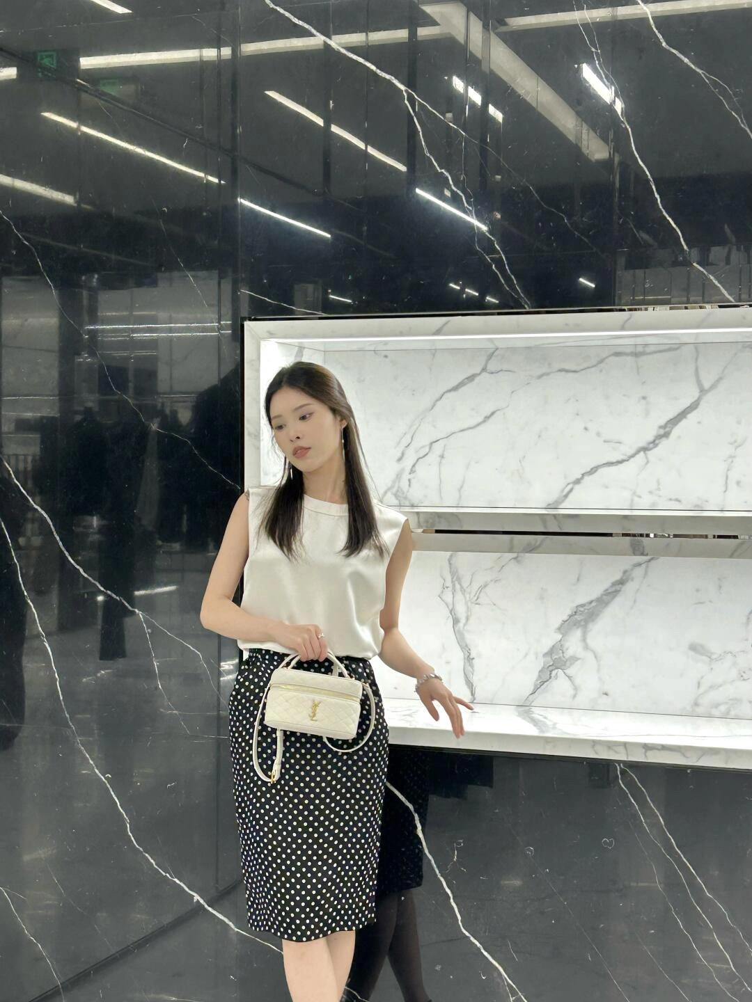 Top mirror YSL Cosmetic Bags
