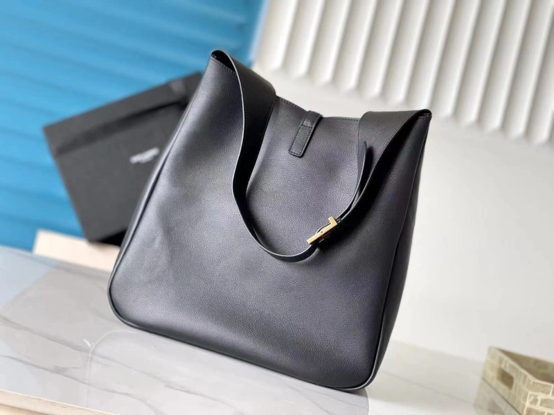 Low-cost YSL Hobo Bags