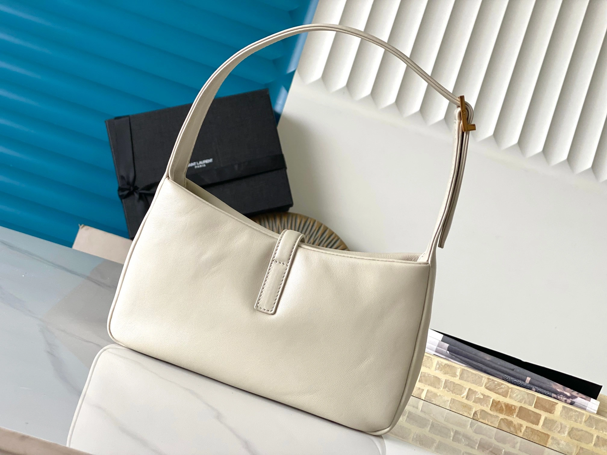 Low-cost YSL Hobo Bags