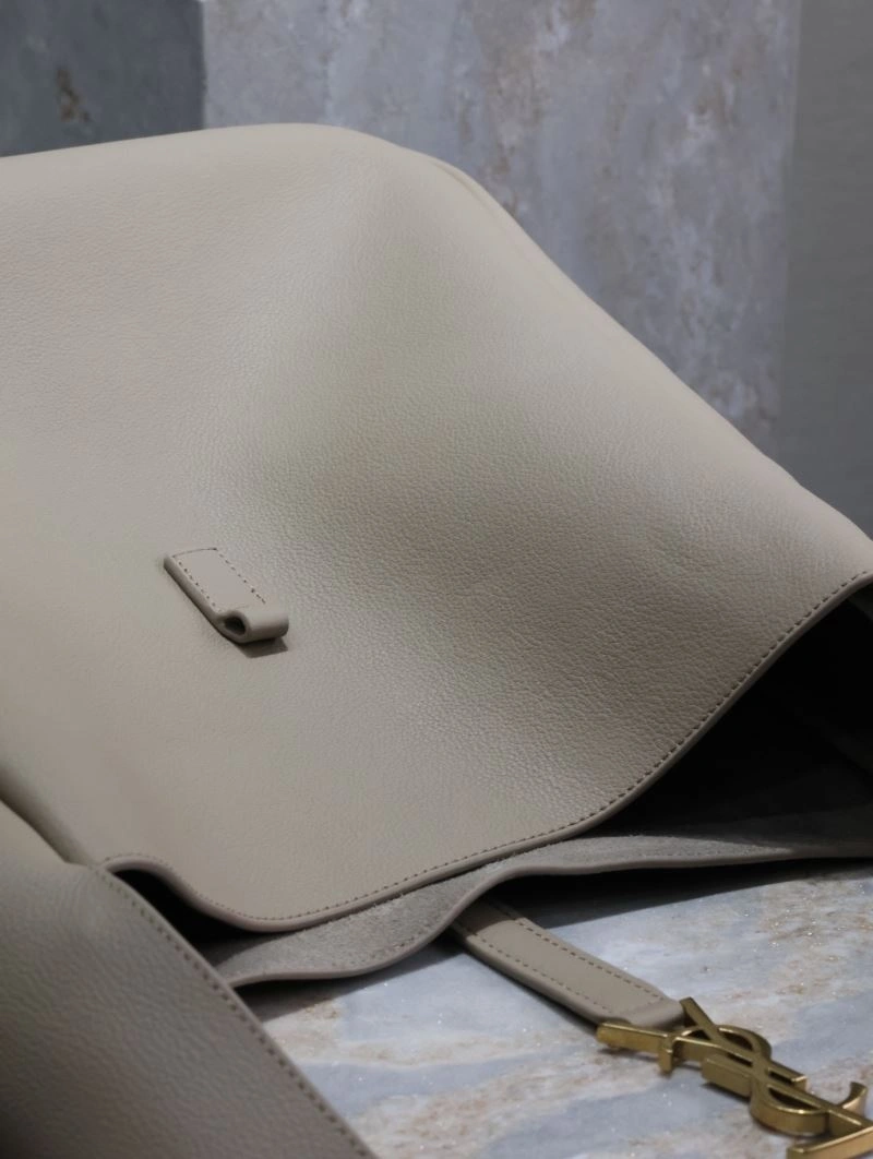 Budget-friendly YSL Le5A7 Bags