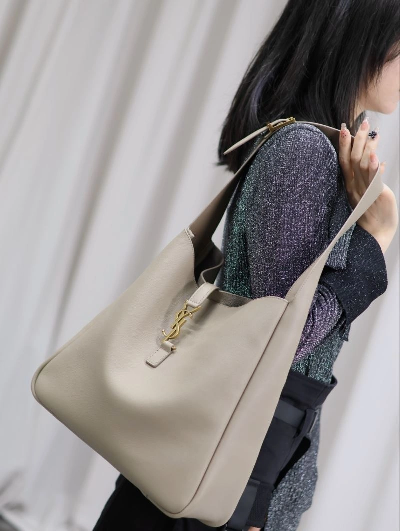 Budget-friendly YSL Le5A7 Bags
