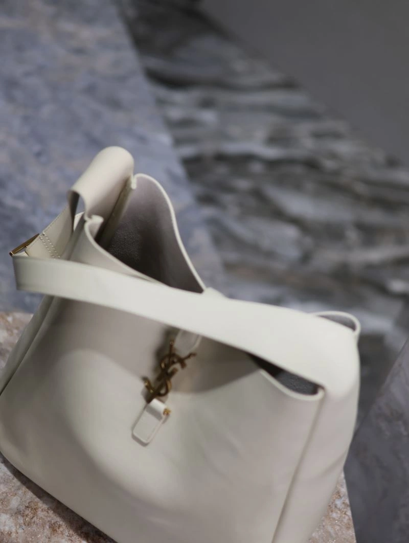 Discounted YSL Le5A7 Bags