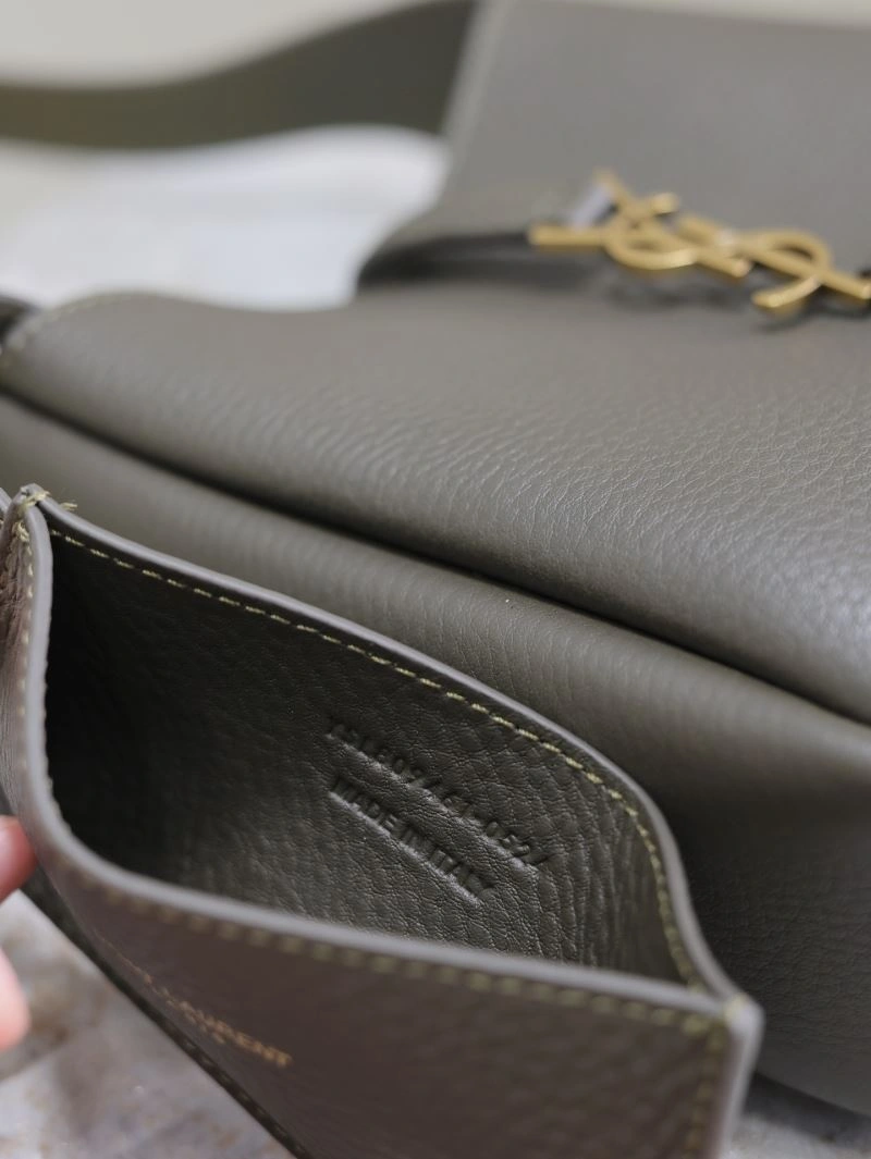 Accurate model YSL Le5A7 Bags