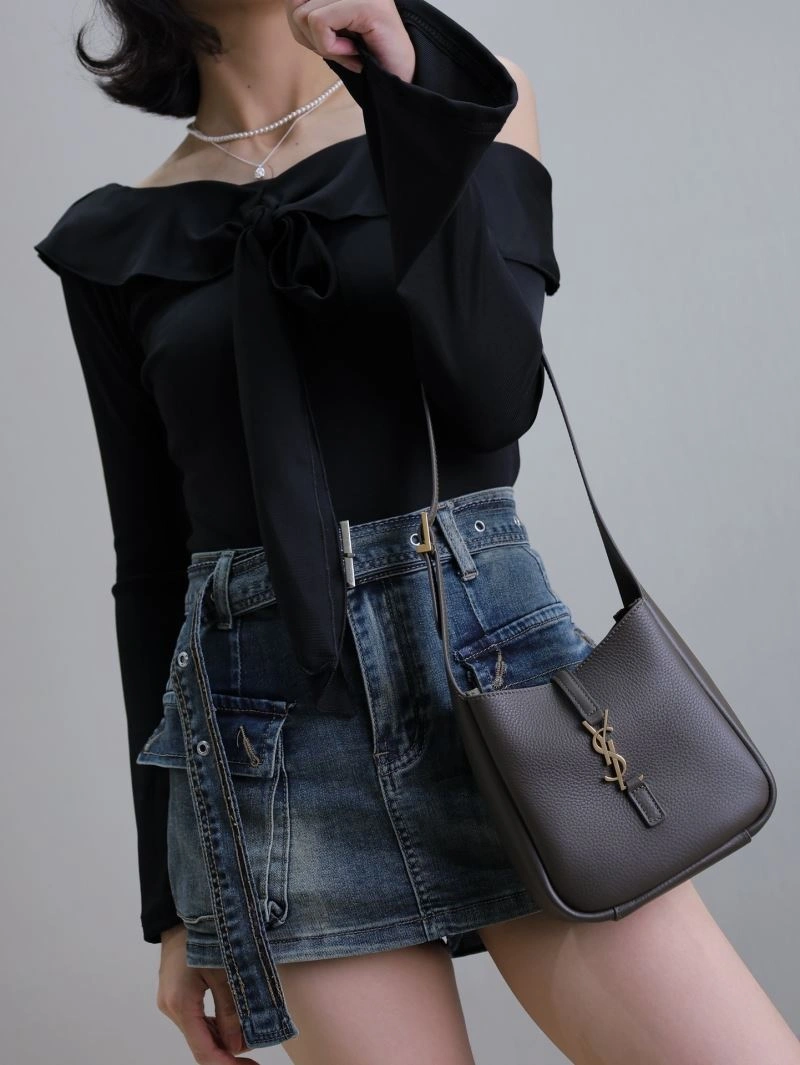 Accurate model YSL Le5A7 Bags