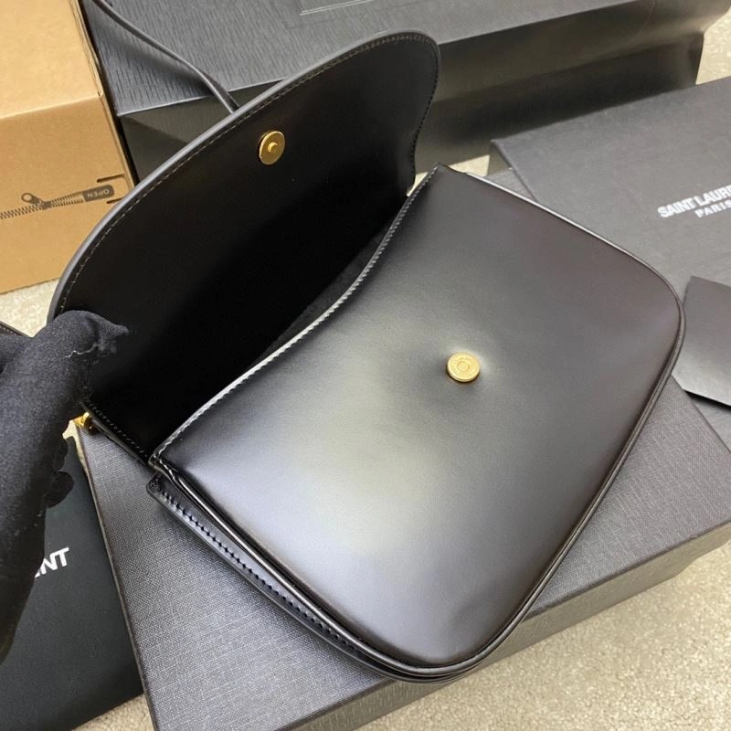Indistinguishable YSL Le5A7 Bags