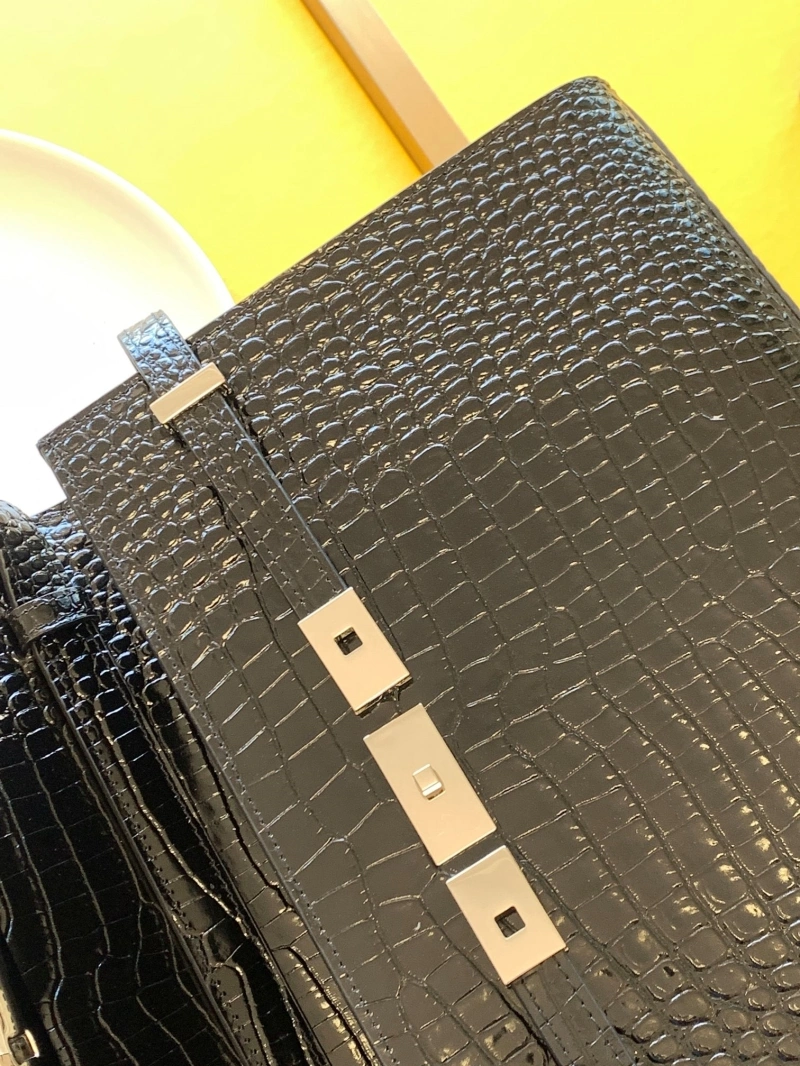 Reasonably priced YSL Satchel Bags