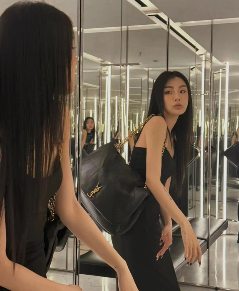Reasonably priced YSL Satchel Bags