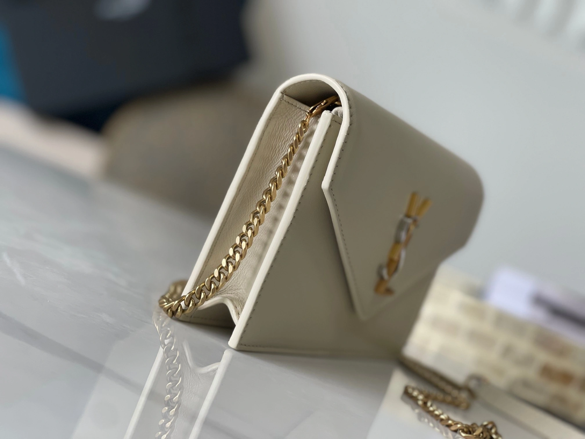 Cut-rate YSL Satchel Bags