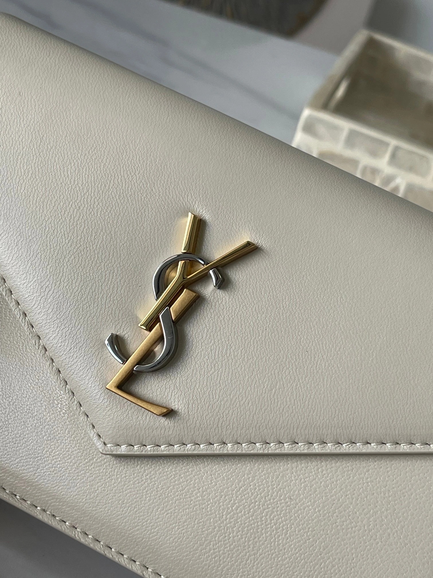 Cut-rate YSL Satchel Bags