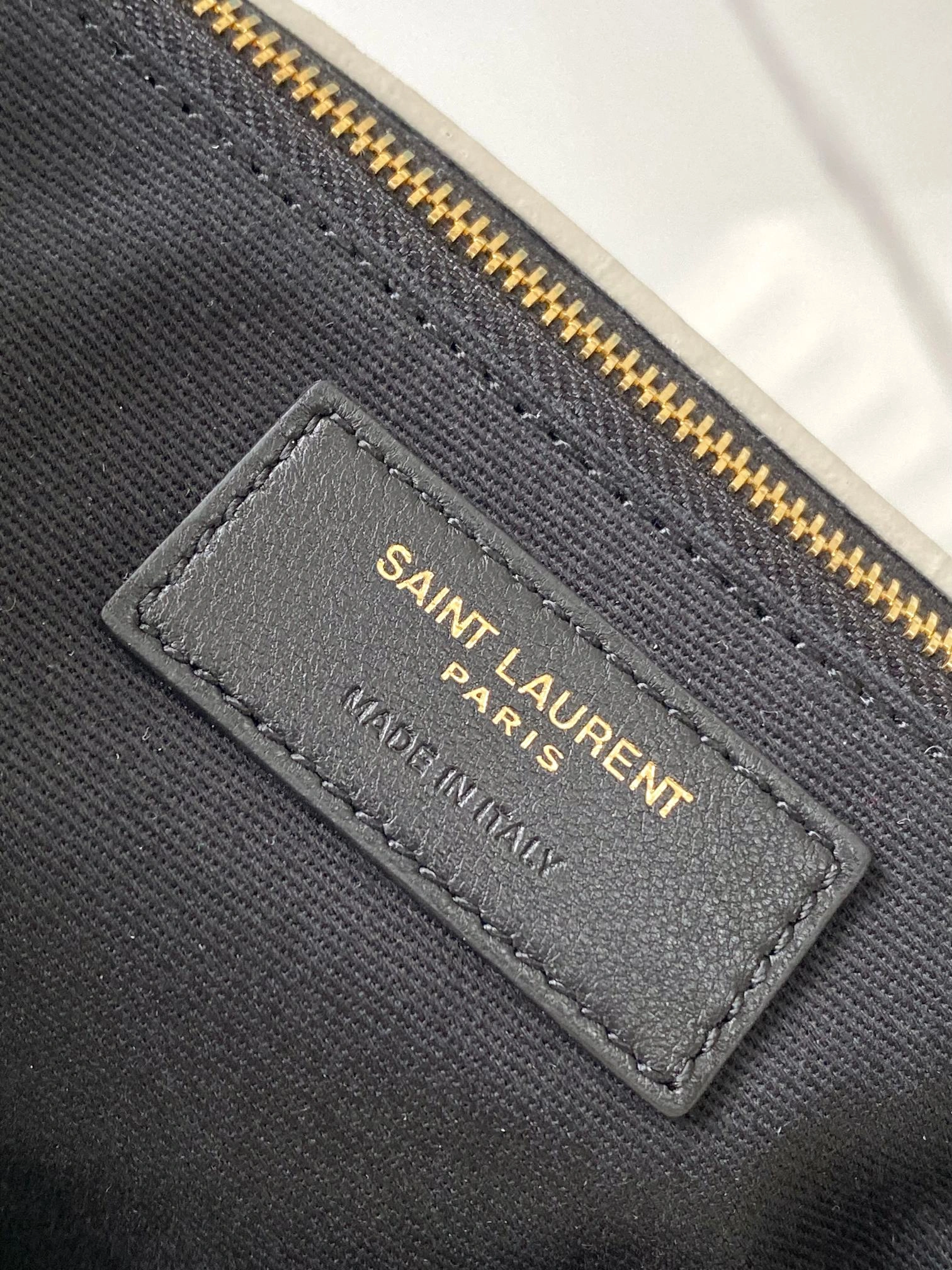 Cut-rate YSL Satchel Bags