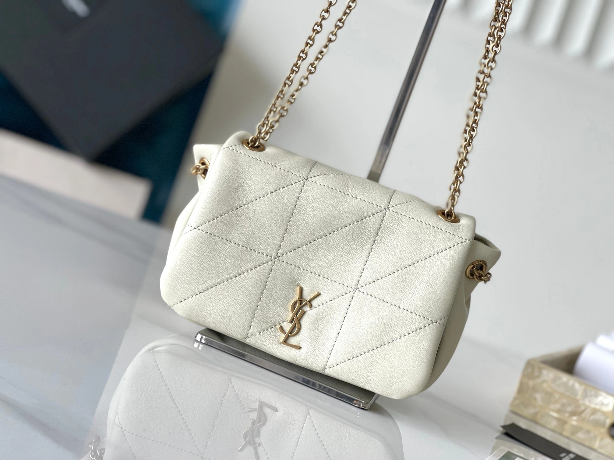 Reasonably priced YSL Satchel Bags