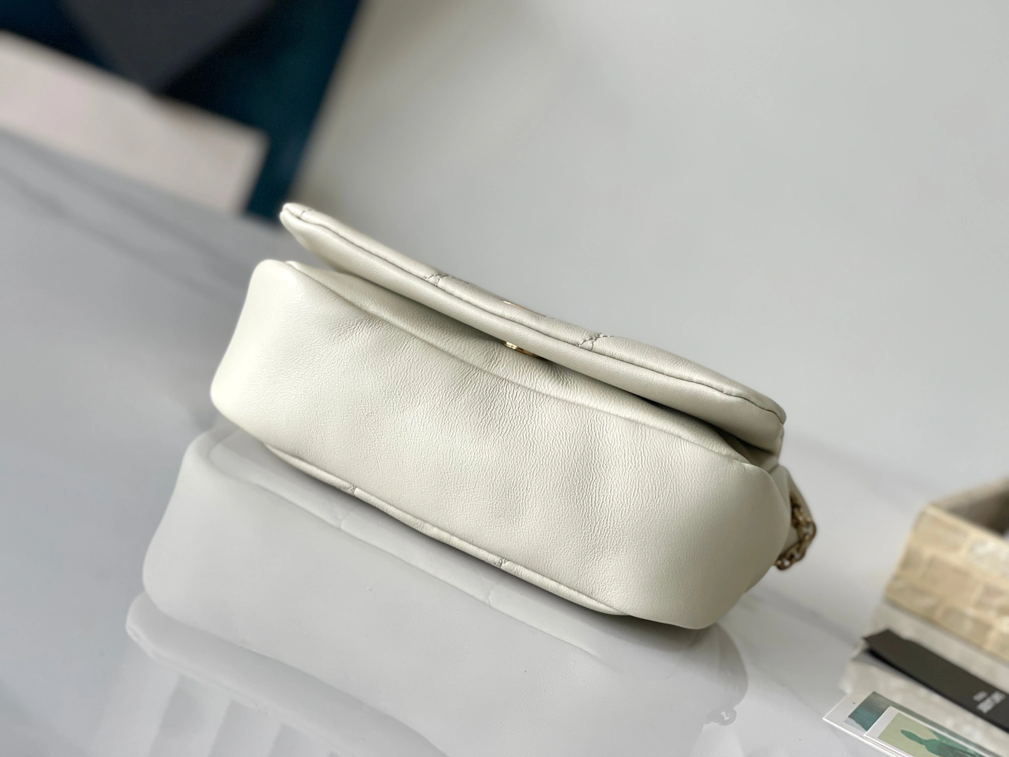 Reasonably priced YSL Satchel Bags