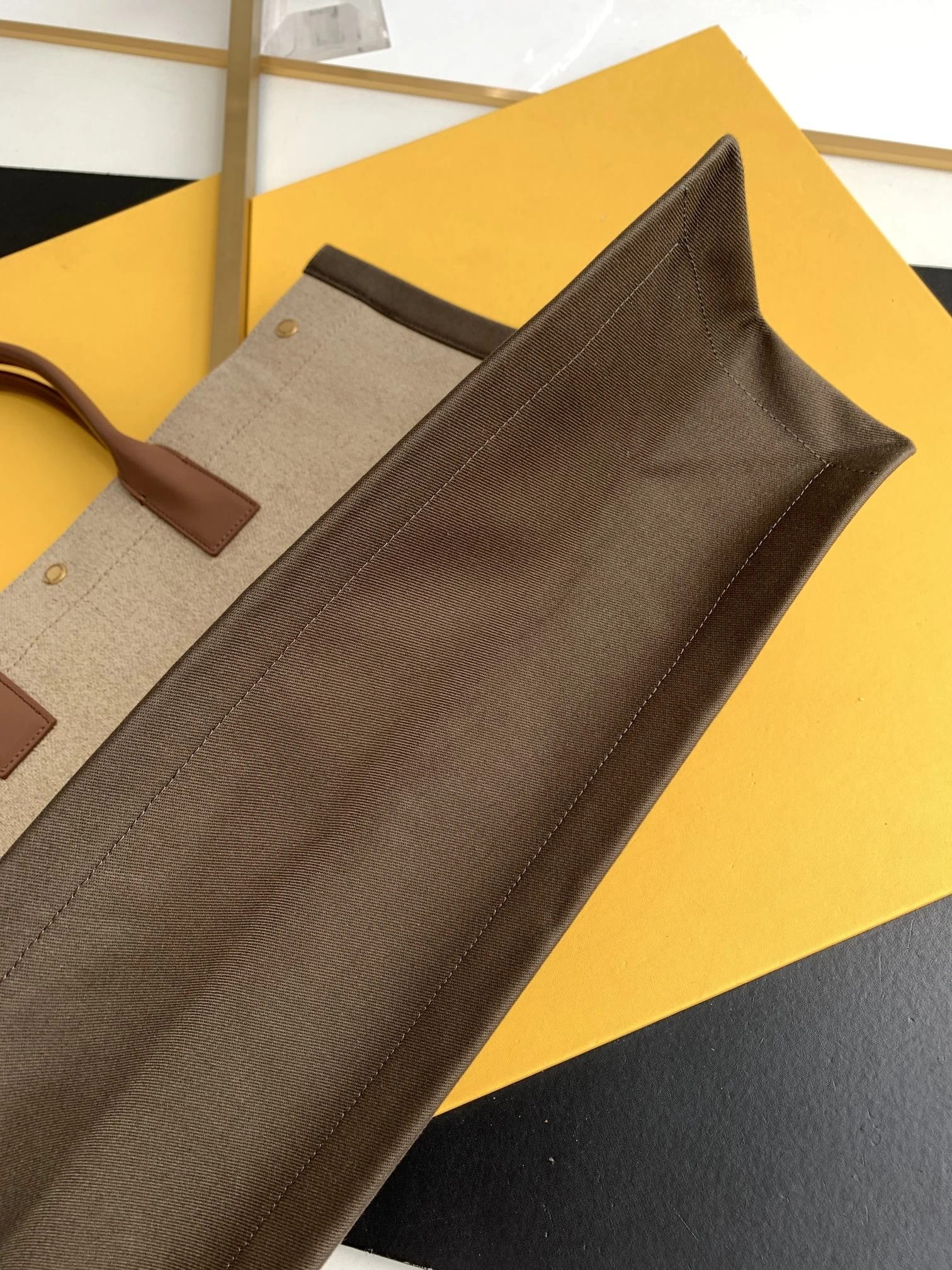 Factory-made YSL Shopping Bags
