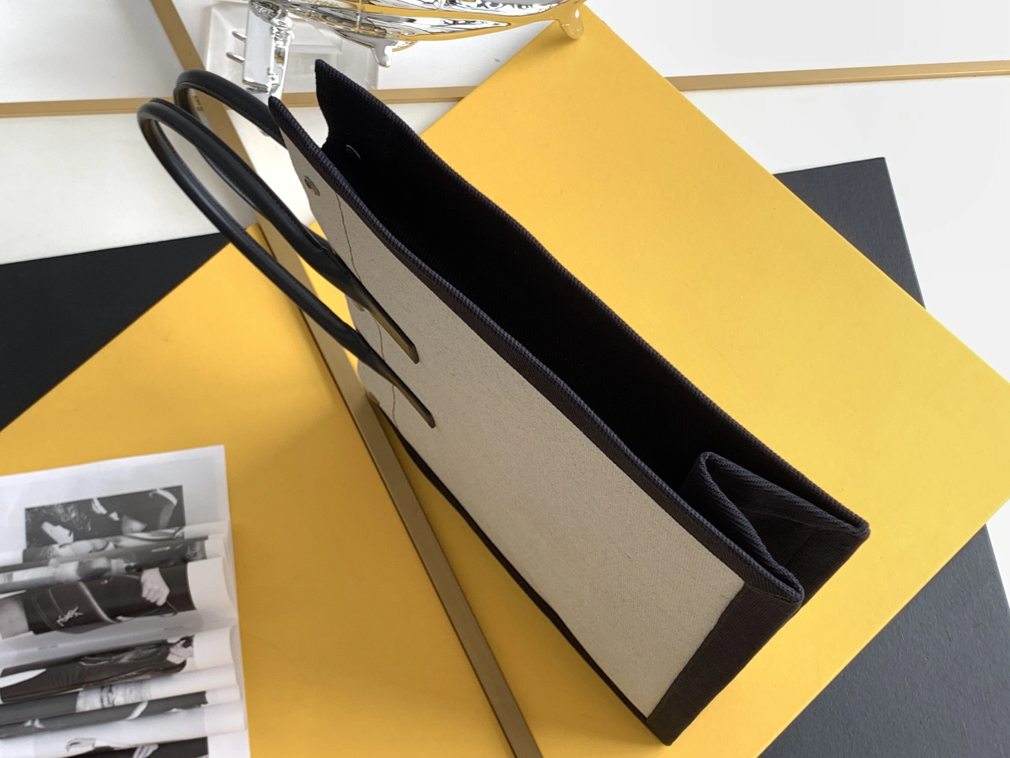 Inexpensive YSL Shopping Bags