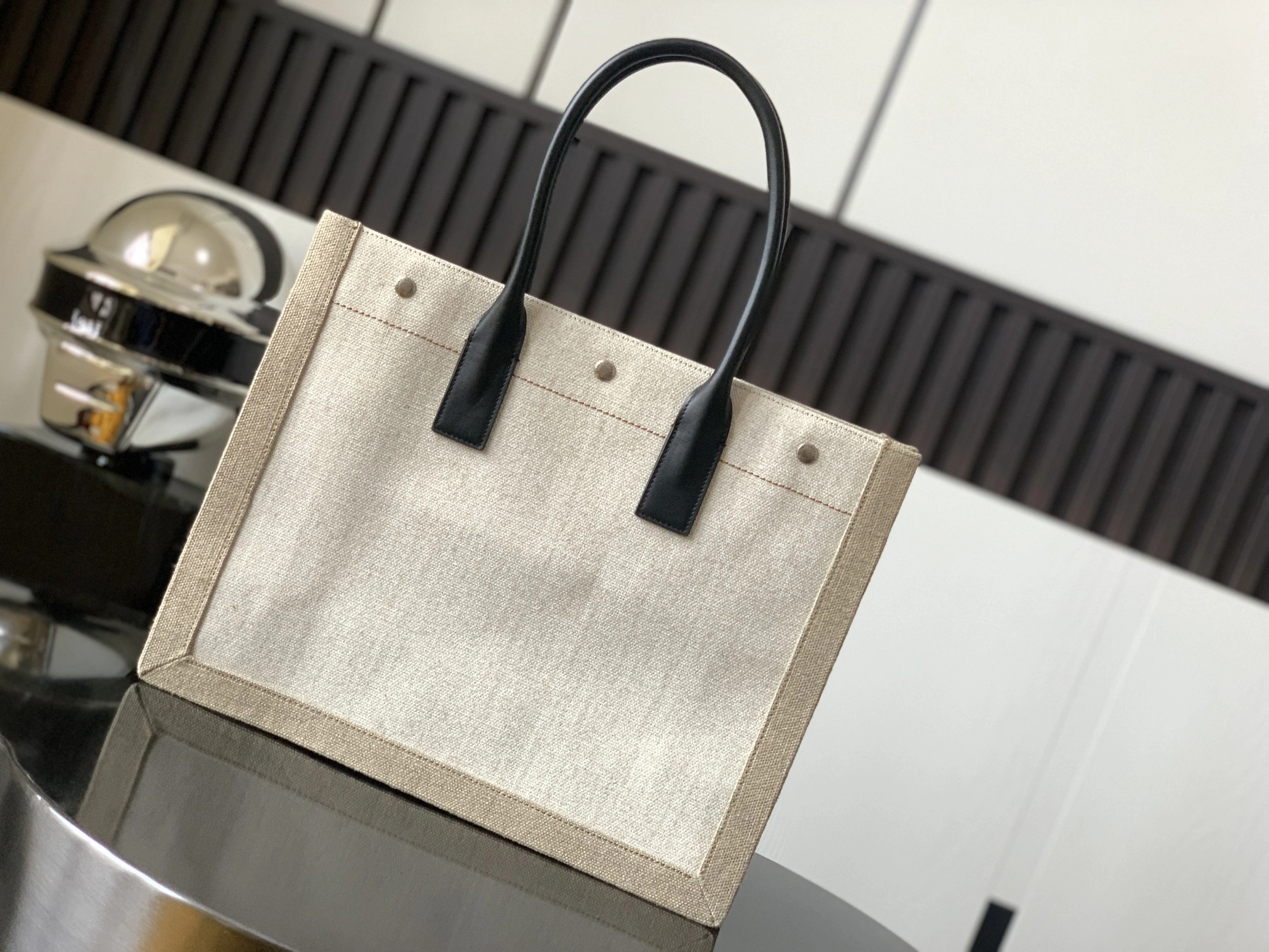 Inexpensive YSL Shopping Bags