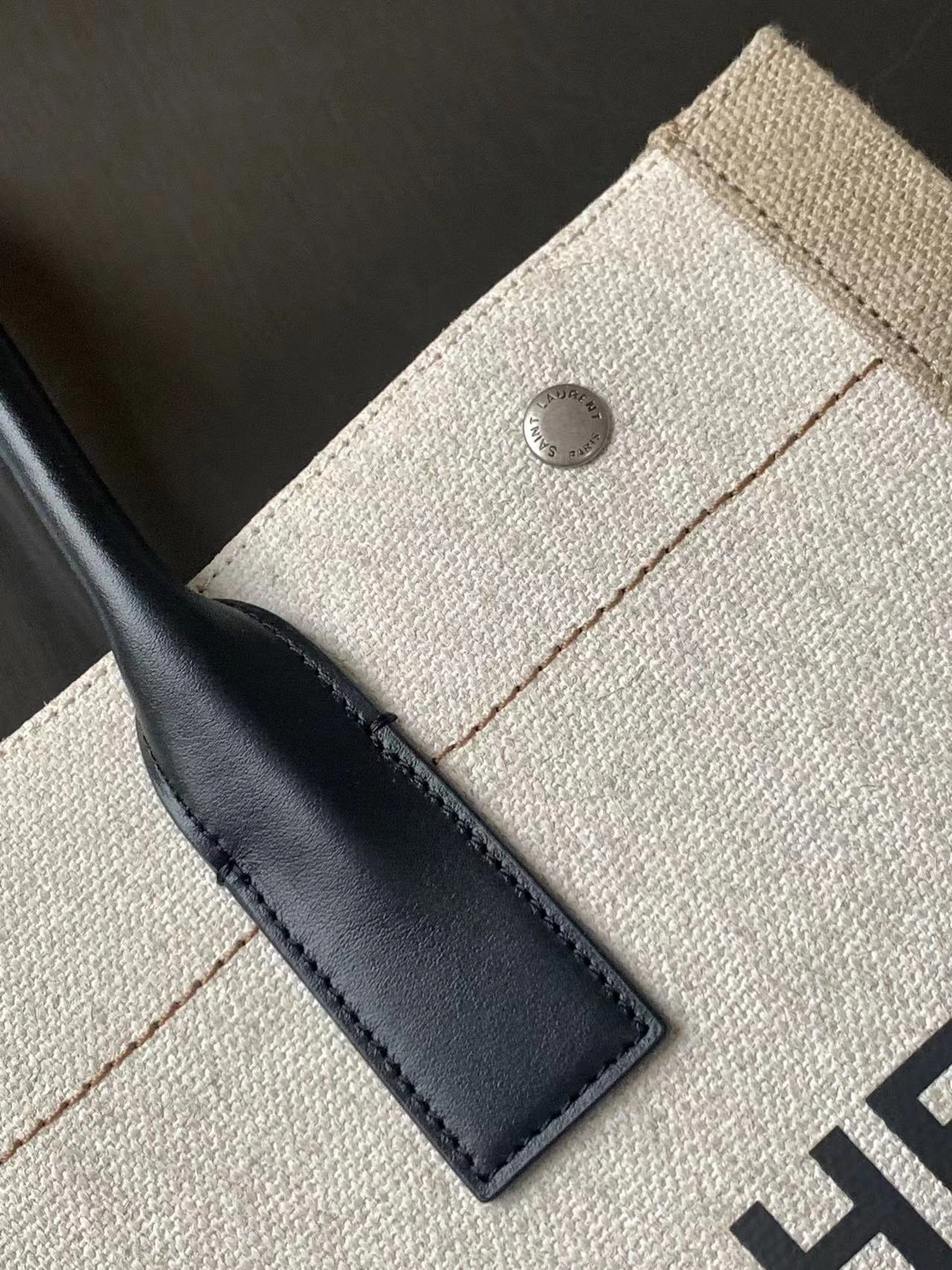 Inexpensive YSL Shopping Bags