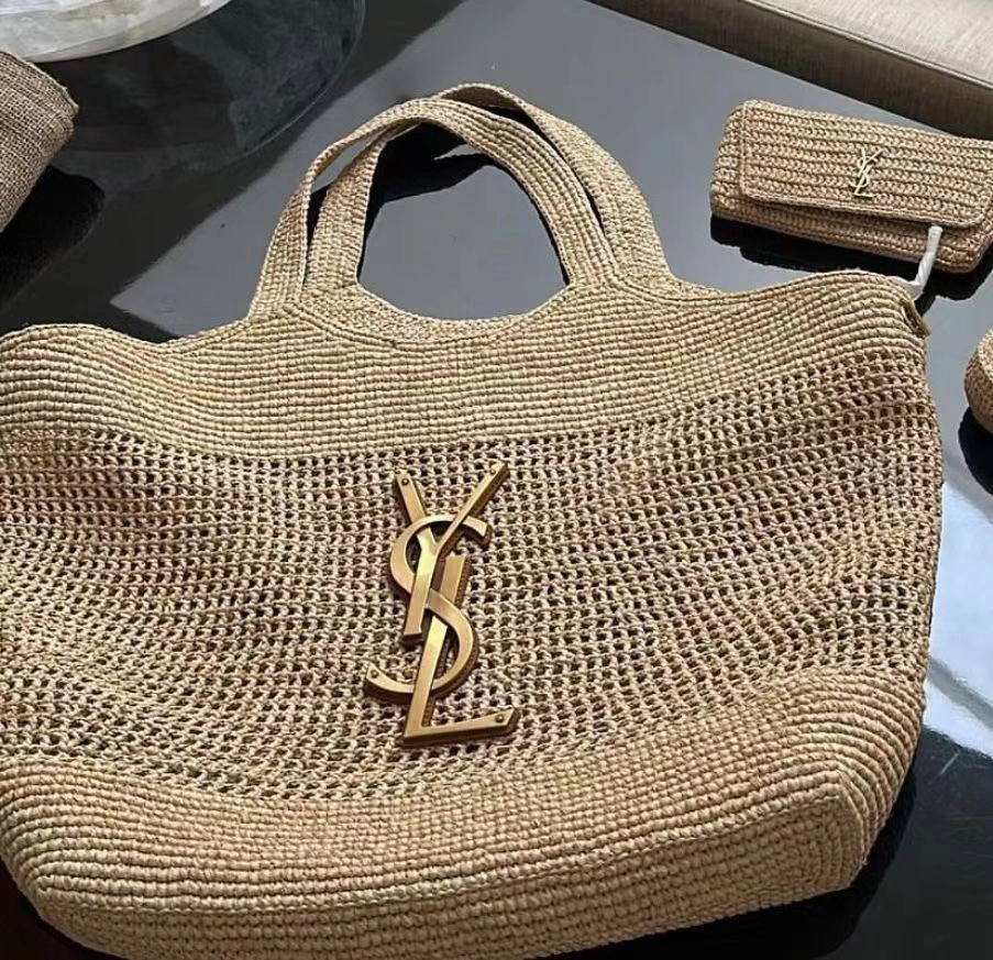 Bargain YSL Shopping Bags