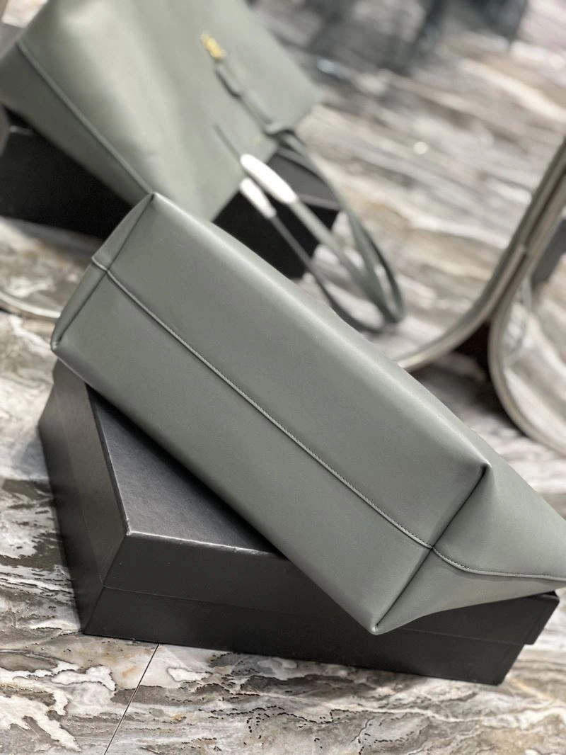 Cut-rate YSL Shopping Bags
