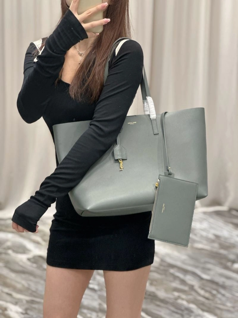 Cut-rate YSL Shopping Bags