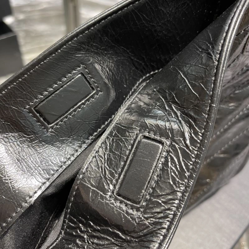 Low-cost YSL Shopping Bags