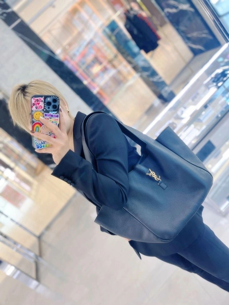 Top mirror YSL Shopping Bags