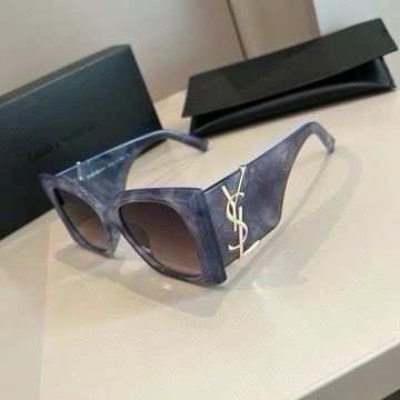 Cut-rate YSL Sunglasses