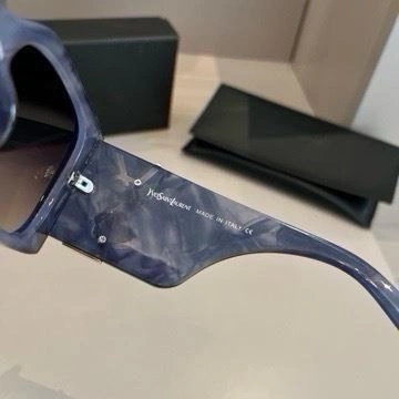 Cut-rate YSL Sunglasses