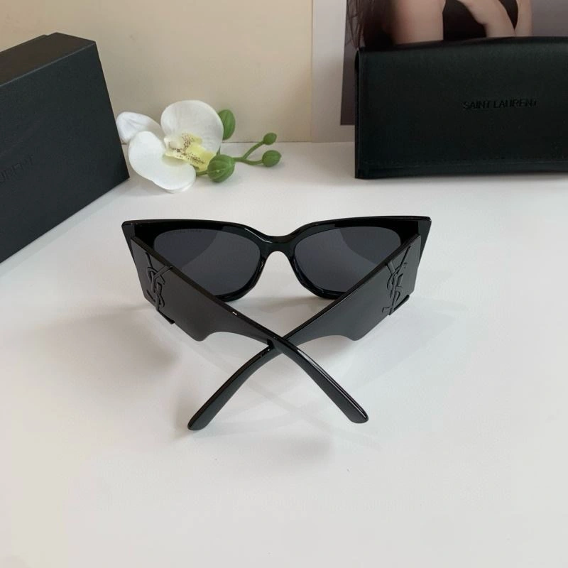 Precise copy YSL Sunglasses