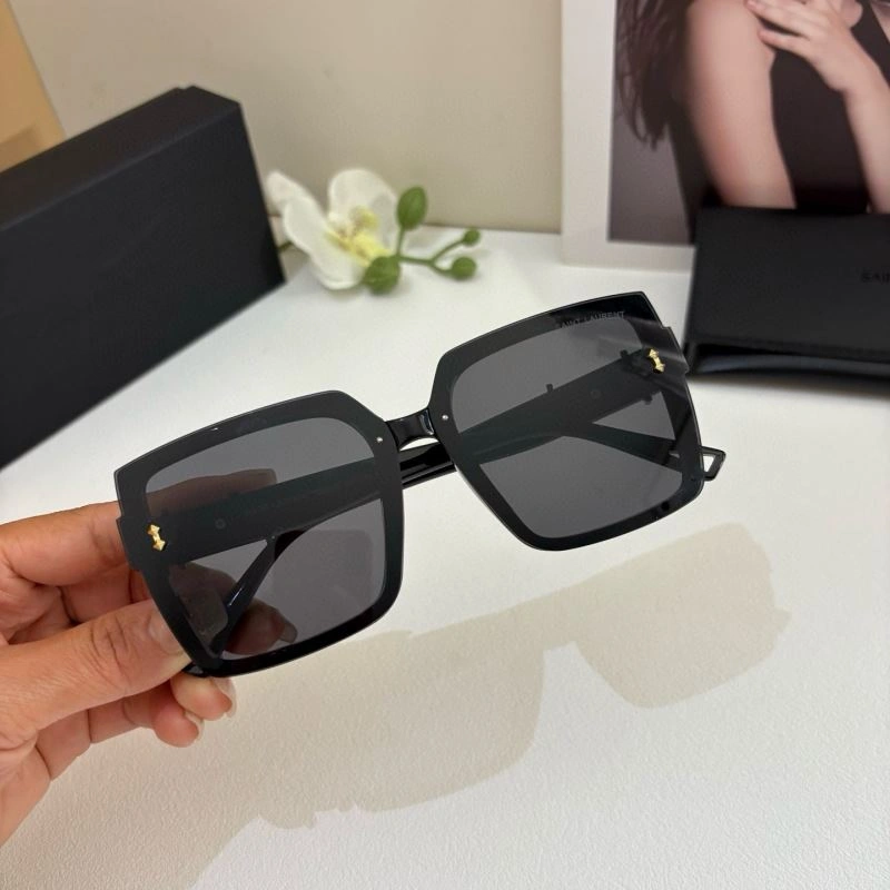 Inexpensive YSL Sunglasses