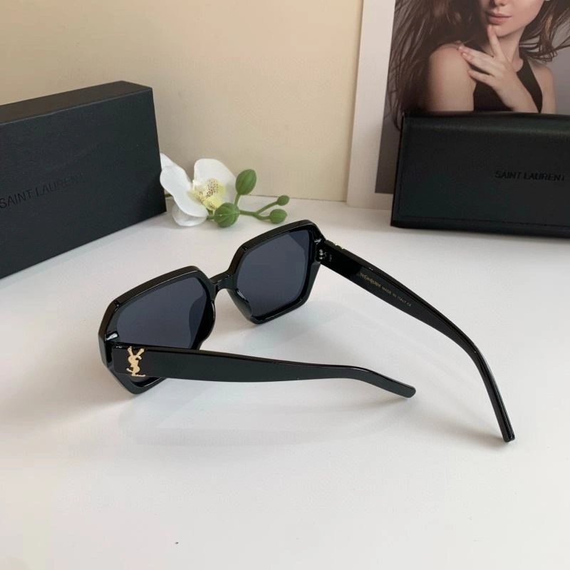 Cut-rate YSL Sunglasses