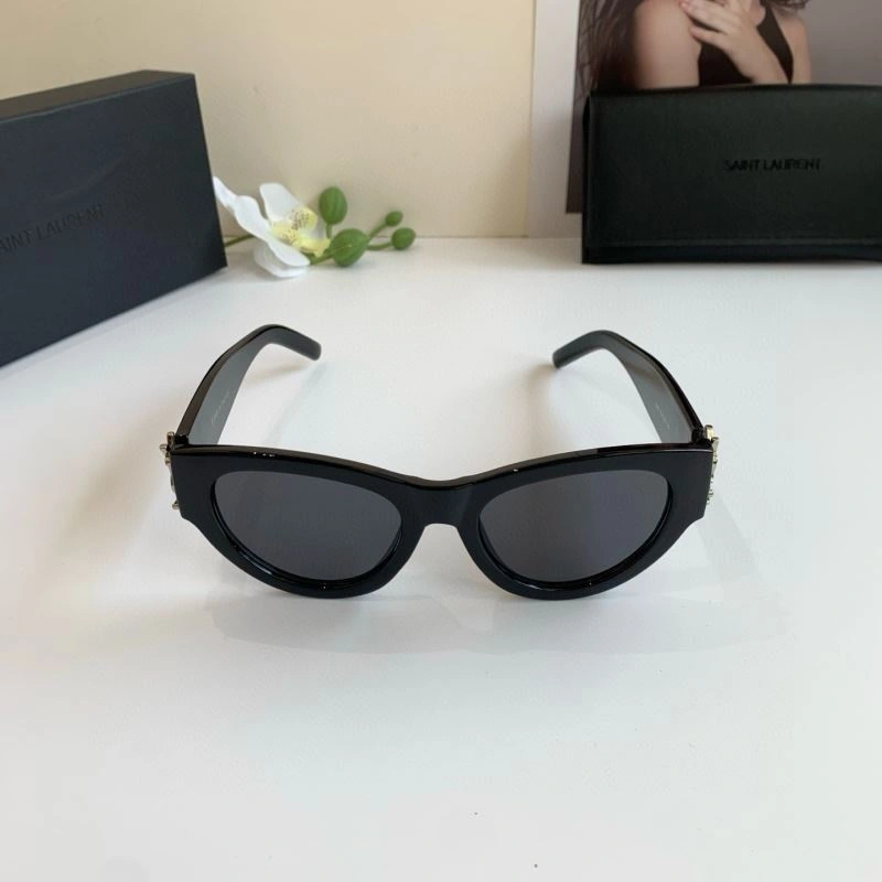 High fidelity YSL Sunglasses