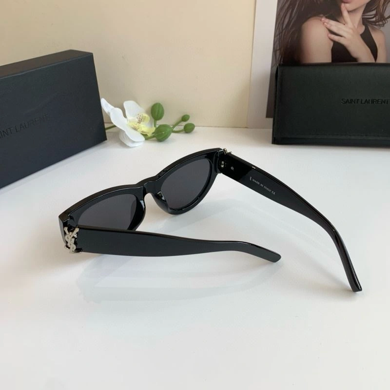 High fidelity YSL Sunglasses