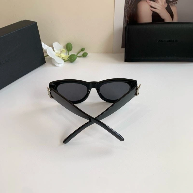 High fidelity YSL Sunglasses