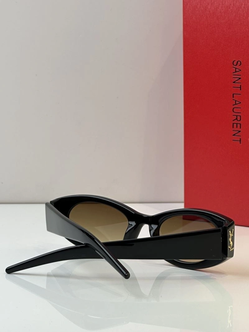 Low-cost YSL Sunglasses