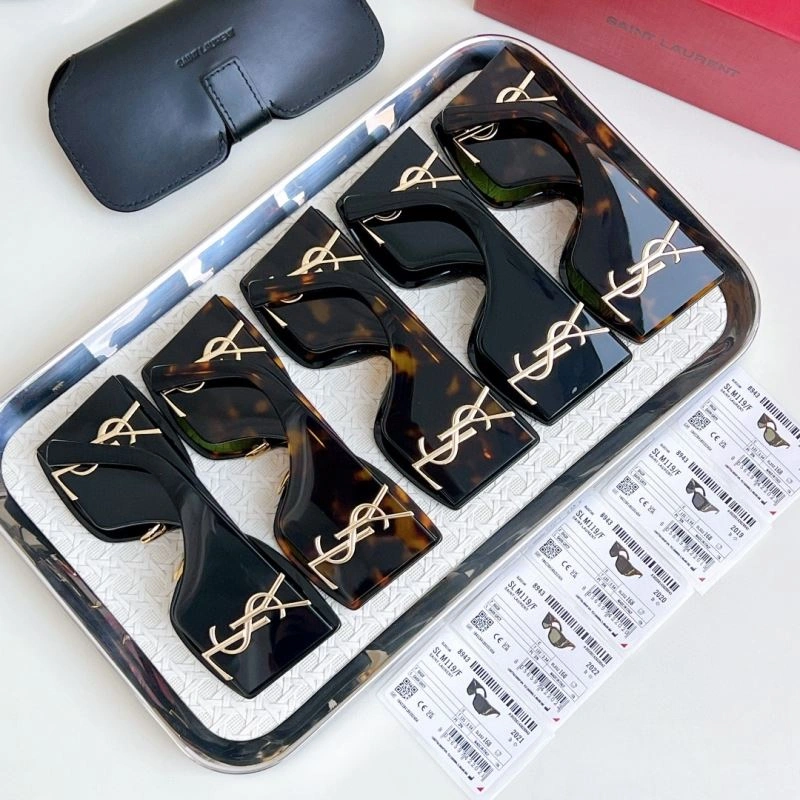 Exact replica YSL Sunglasses