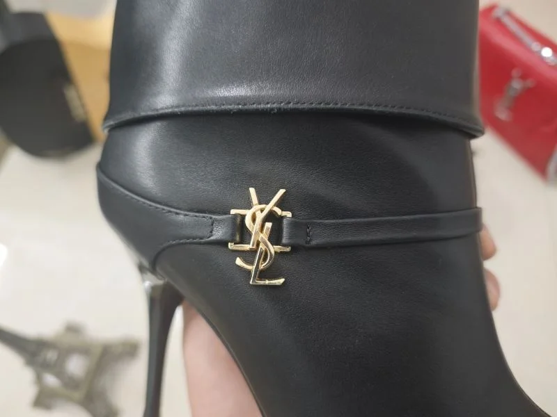 Top mirror Ysl Boots