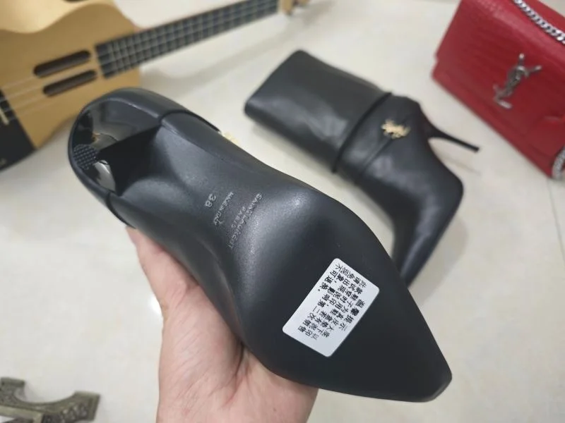 Top mirror Ysl Boots