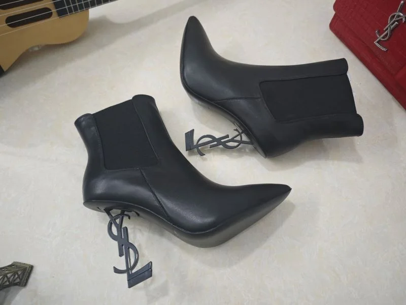 Bargain Ysl Boots