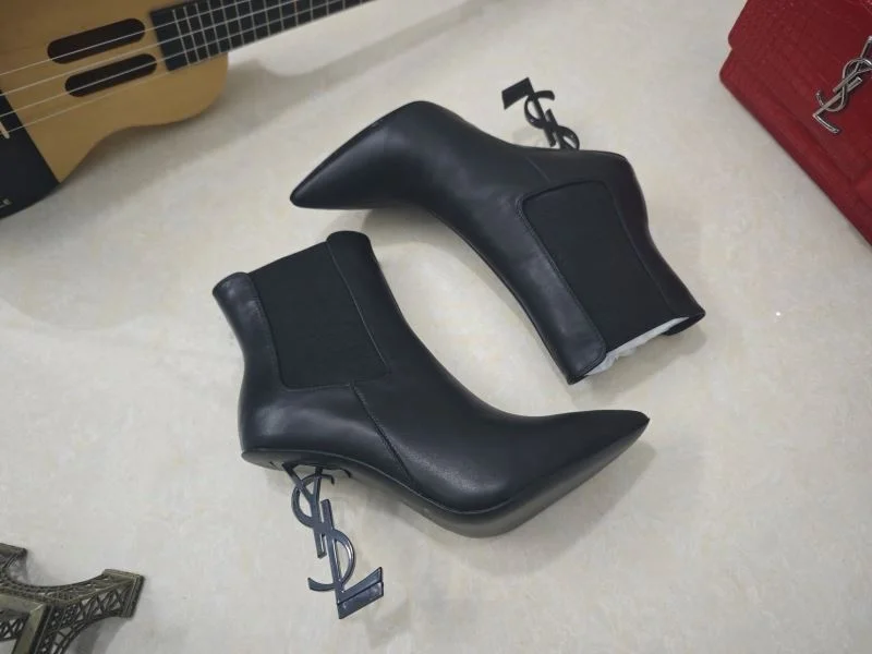 Bargain Ysl Boots