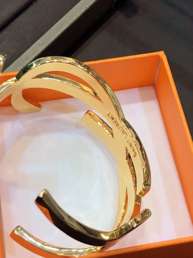 Bargain Ysl Bracelets