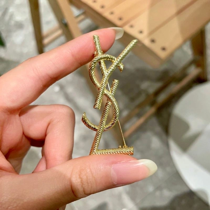 Precise copy Ysl Brooches