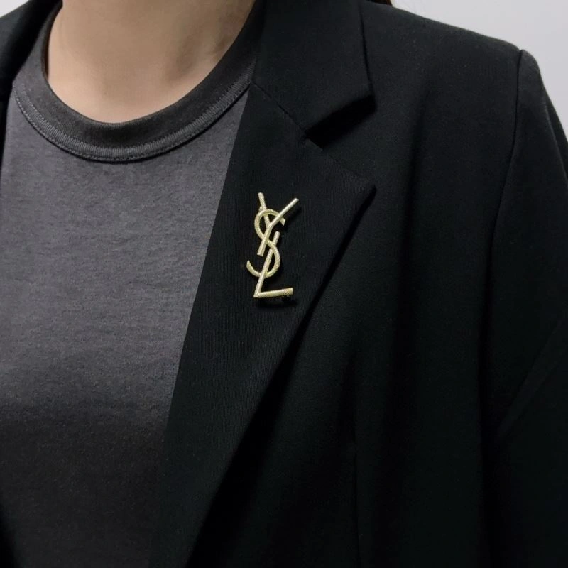 Brand-authenticated Ysl Brooches
