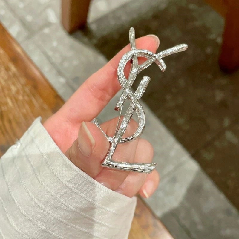 Brand-original Ysl Brooches