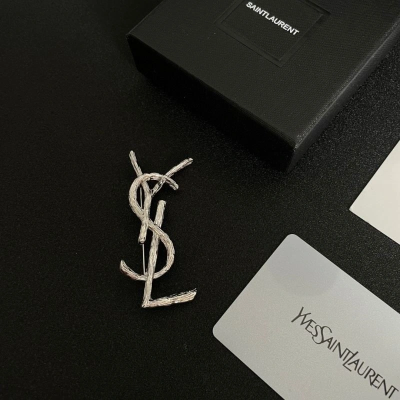 Brand-original Ysl Brooches
