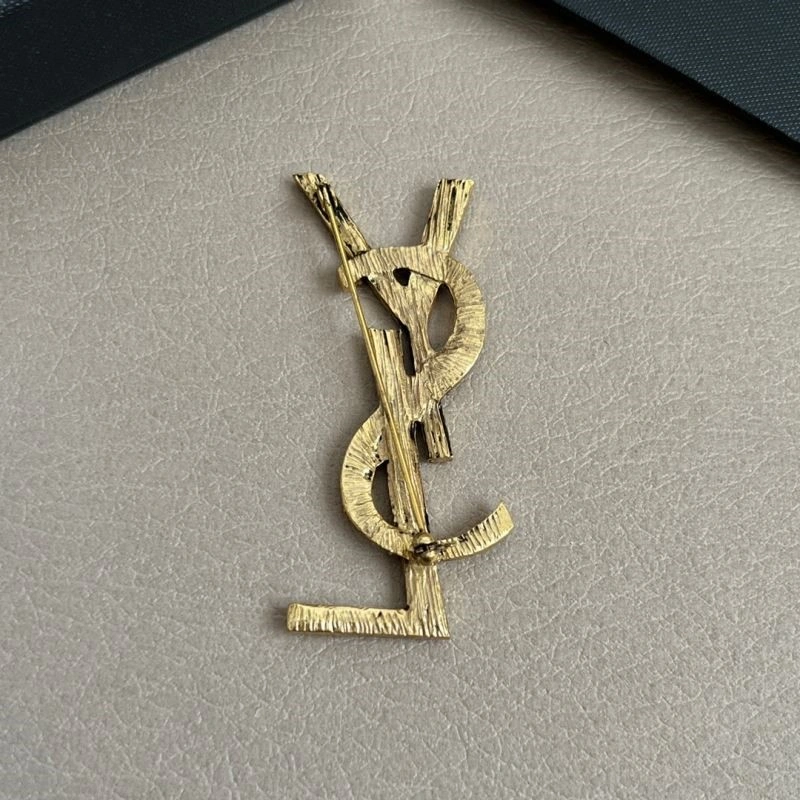 Low-cost Ysl Brooches